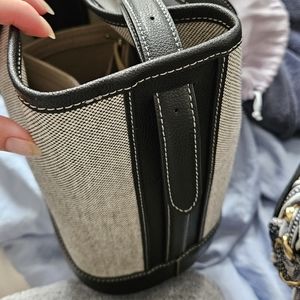 Bags | Vunque Bucket Bag | Poshmark